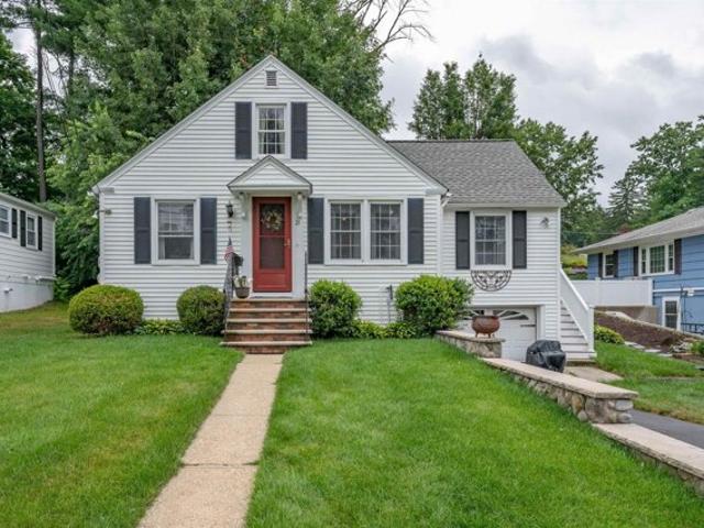 Charlotte Ave, Nashua, Home For Sale