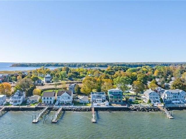 Charlotte Dr, Warwick, Home For Sale