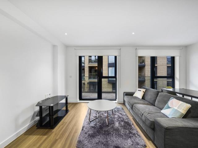 Charlotte King Court, Goldsmiths Row E2, 1 bed flat to rent, £2,578 pcm | PrimeLocation