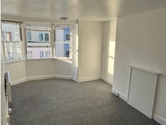 Charlotte Street, Brighton BN2, 1 bed flat to rent, £1,150 pcm | PrimeLocation