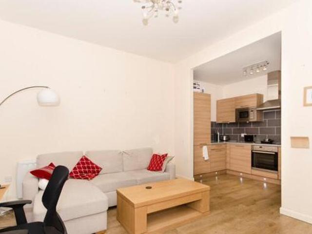 Charlotte Street, City Centre, 1 Bedroom Flat