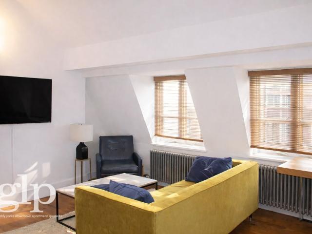 Charlotte Street, Fitzrovia W1T, 1 bed flat to rent, £2,700 pcm | PrimeLocation