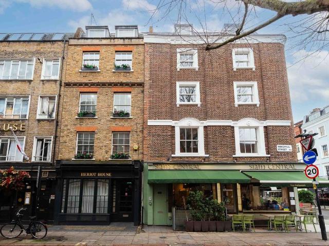 Charlotte Street, Fitzrovia, London W1T, 2 bed flat to rent, £8,667 pcm | PrimeLocation