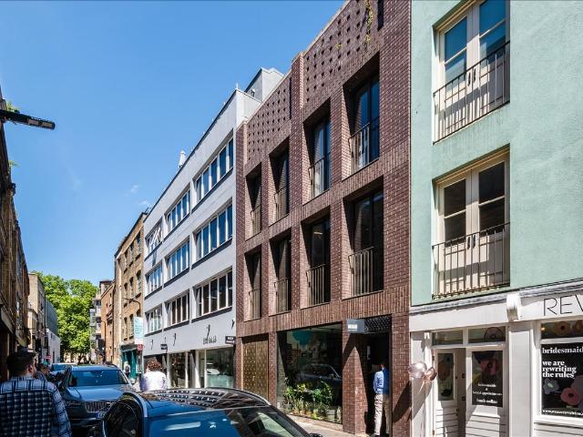 Charlotte Road, Shoreditch EC2A, 3 bed flat to rent, £6,283 pcm | PrimeLocation