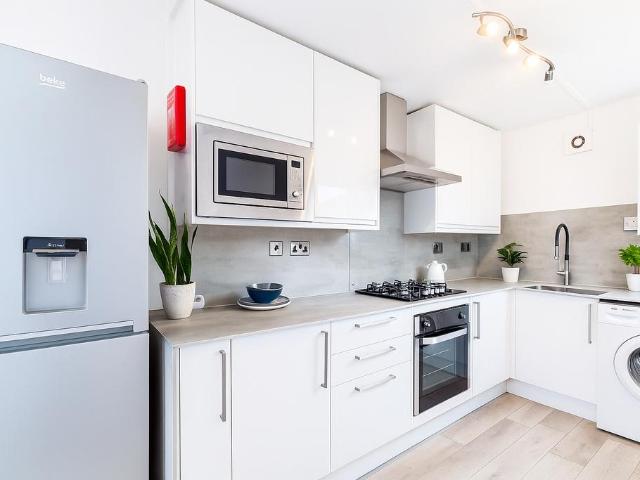 Charlotte Road, Sheffield S1 3 bed house to rent £1,560 pcm £360 pw