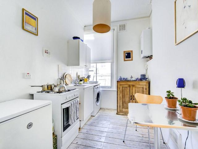 Charleville Road, Barons Court, London W14, 1 bed flat to rent, £2,600 pcm | PrimeLocation