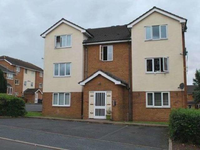 Charlecote Park, Telford TF3, 2 bed flat to rent, £795 pcm | PrimeLocation