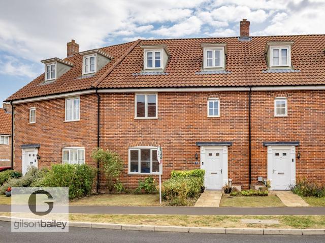 Charles Marler Way, Blofield, Norwich NR13, 3 bed property to rent, £1,600 pcm | PrimeLocation