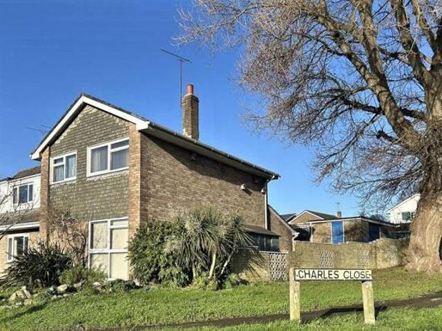 Charles Close, Thornbury, 3 Bedroom Detached