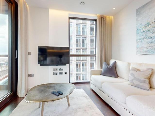 Charles Clowes Walk, Nine Elms, SW11 7AG, London