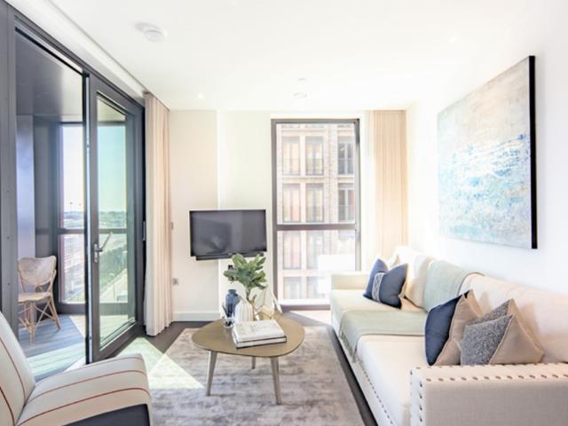 Charles Clowes Walk, London SW11, 2 bed flat to rent, £4,680 pcm | PrimeLocation