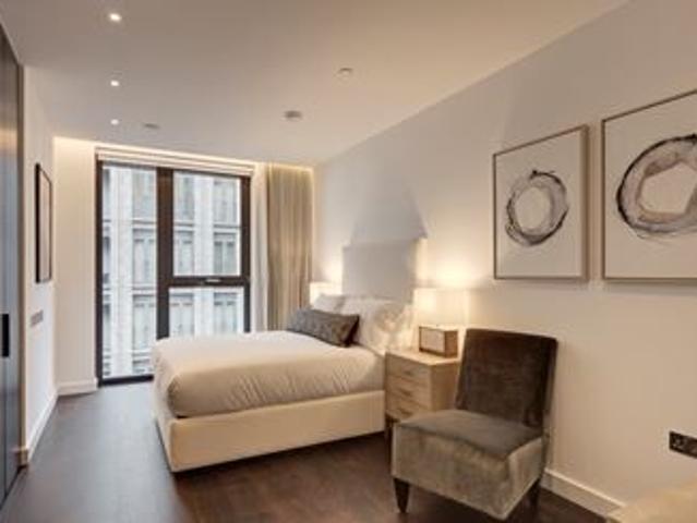 Charles Clowes Walk, London SW11, 2 bed flat to rent, £9,967 pcm | PrimeLocation