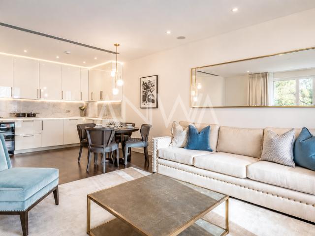Charles Clowes Walk, London SW11, 3 bed flat to rent, £6,999 pcm | PrimeLocation