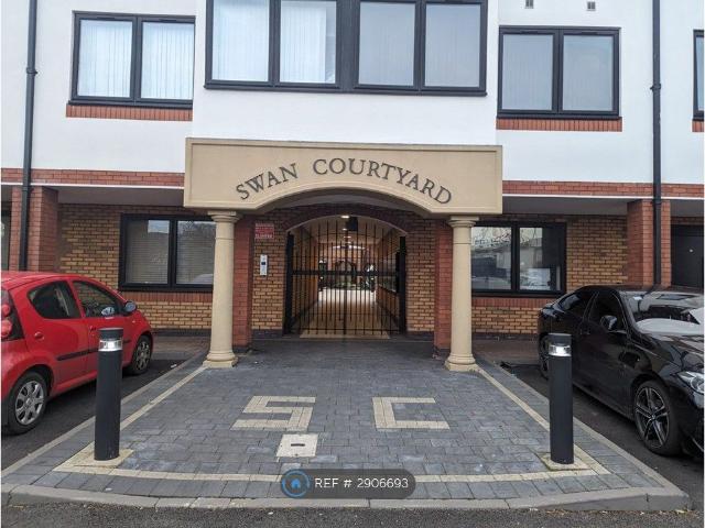 Charles Edward Road, Birmingham B26, 2 bed flat to rent, £1,250 pcm | PrimeLocation
