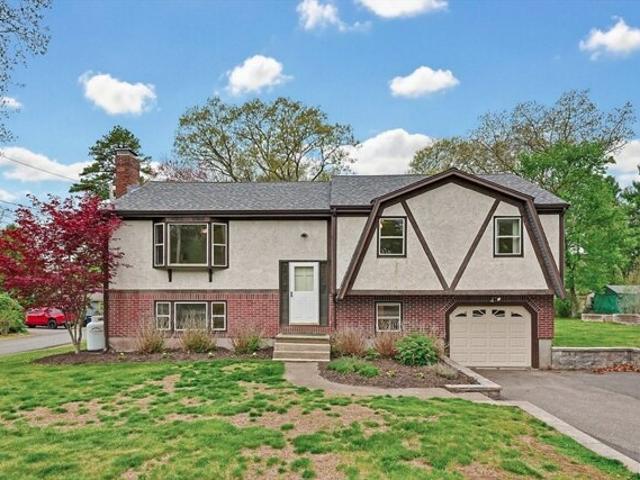 Charles River Rd, Medway, Home For Sale