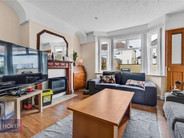 Charles Road, Filton, Bristol, South. 4 bed end of terrace house to rent £2,250 pcm £519 pw
