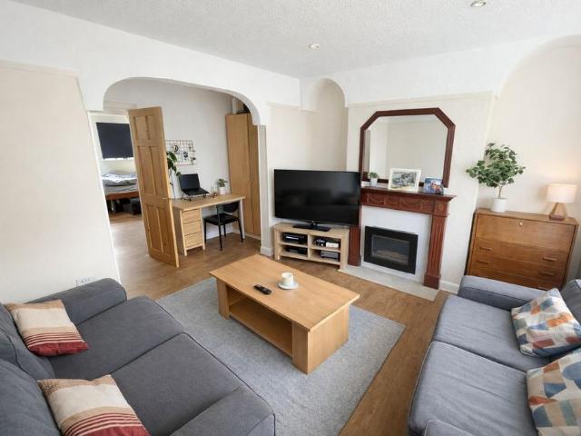 Charles Road, Filton, BS34 4 bed semi detached house to rent £2,250 pcm £519 pw