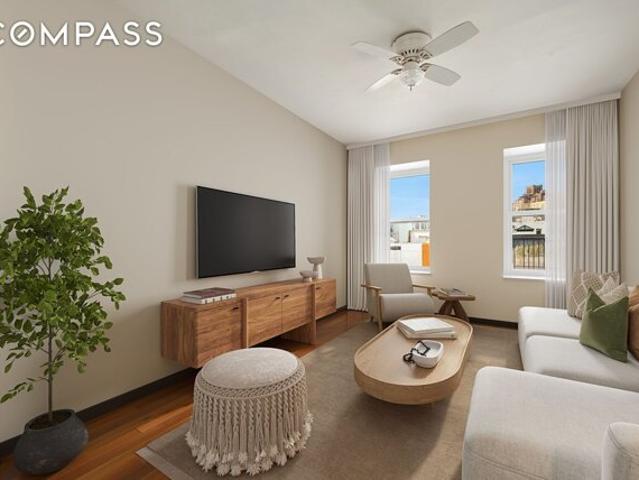 Charles St Apt D, Manhattan, Property For Sale