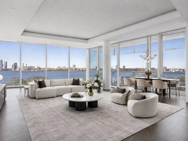 Charles St Apt,new York, Condo For Sale