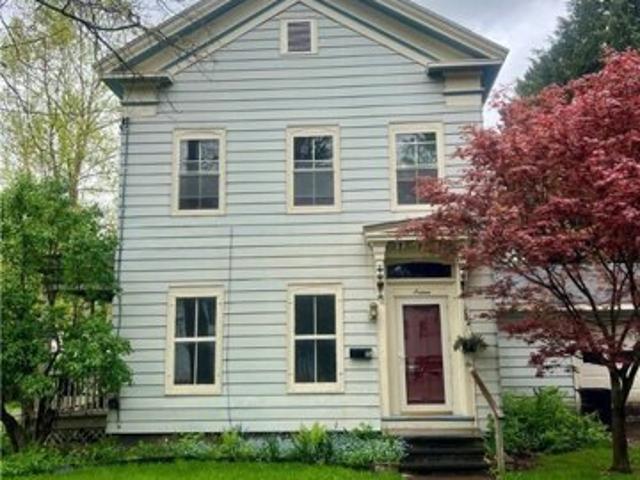Charles St, Hamilton, Home For Sale