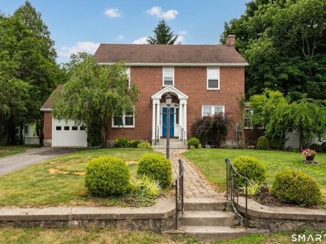 Charles St, Torrington, Home For Sale