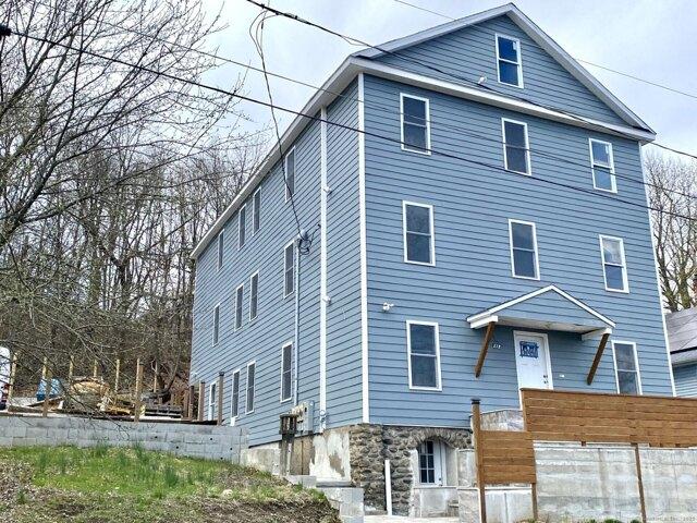 Charles St, Waterbury, Home For Sale