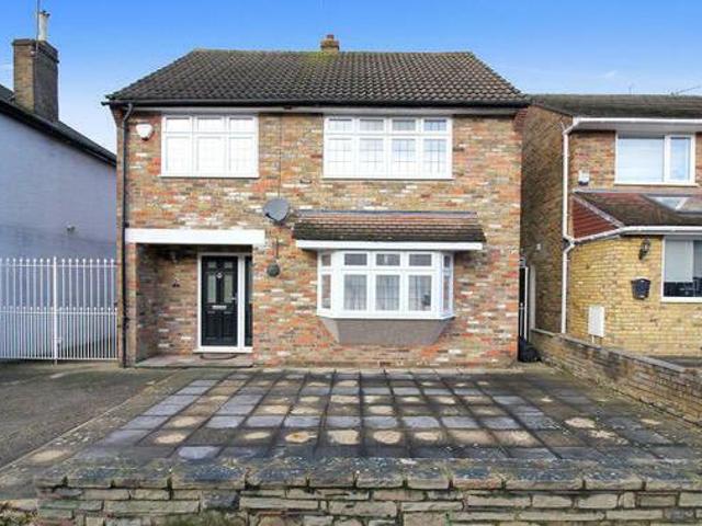 Charles Street, Uxbridge, 3 Bedroom Detached
