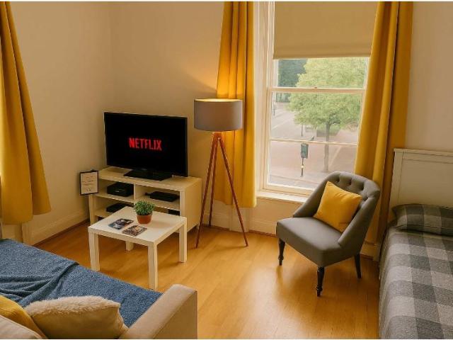 Charles Street, Bath BA1 1 bed apartment to rent £1,550 pcm £358 pw