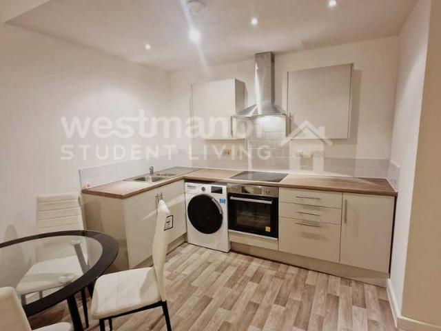 Charles Street, Leicester LE1 3 bed apartment to rent £1,470 pcm £339 pw
