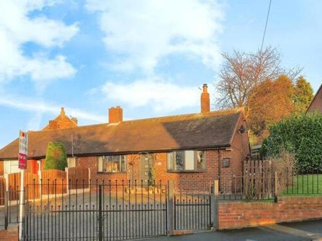 Charles Street, South Hiendley, 2 Bedroom Semi detached