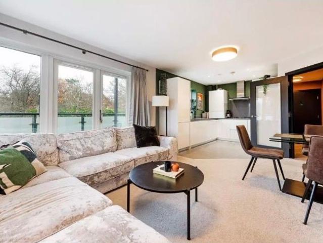 Charles Sevright Way, London NW7, 2 bed flat to rent, £2,200 pcm | PrimeLocation