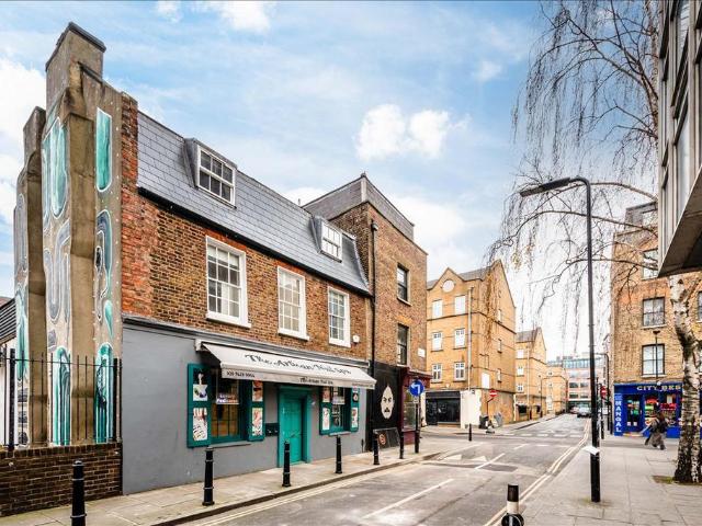 Charles Square, Shoreditch, N1 1 bed apartment to rent £2,266 pcm £523 pw