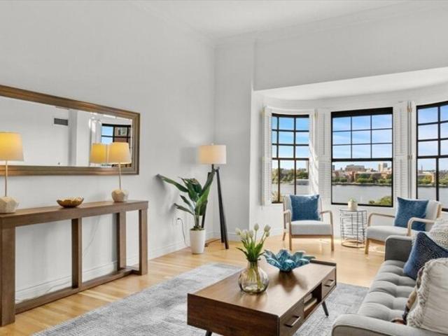 Charlesgate E Apt,boston, Condo For Sale