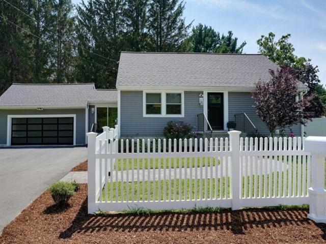 Charlesgate Rd, Hopedale, Home For Sale
