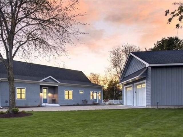 Charlestown Beach Rd, Charlestown, Home For Sale