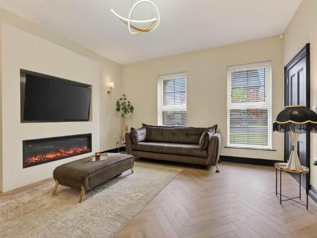 Charlestown Hall Gardens, Lisburn, BT28 0AL