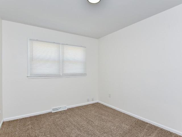 Charlestown Studio Apartment for Rent at 200 Stewart Dr, Easley, SC 29640