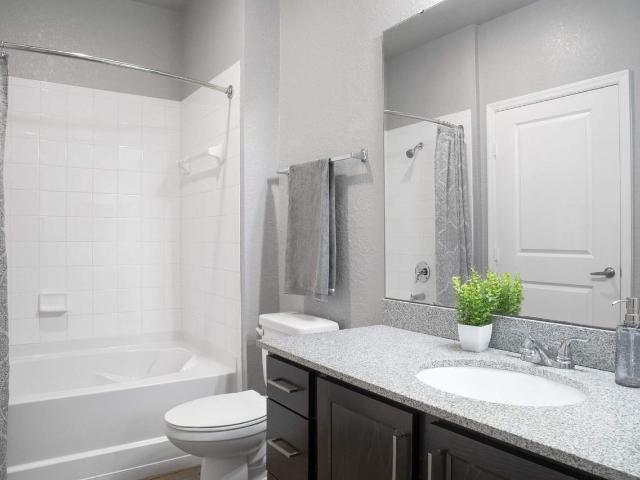 Charleston on 66th 3 Bedroom Apartment for Rent at 12700 66th St, Largo, FL 33773