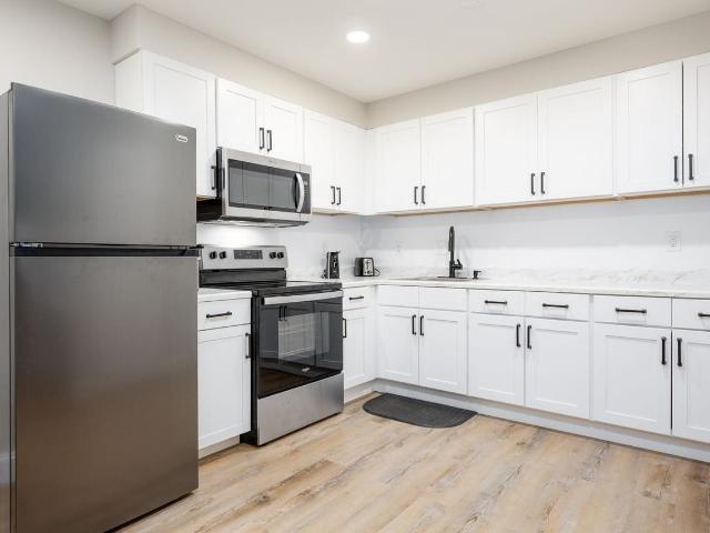 Charleston Apartments 3 Bedroom Apartment for Rent at 1010 Oak Grove Rd, Winston Salem, NC 27103
