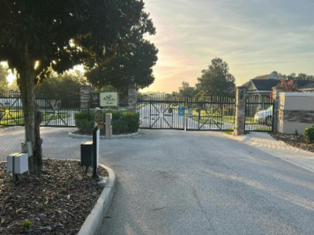 Charleston Ln
