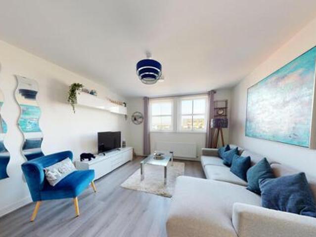 Charleston Road North,cove, 1 Bedroom Apartment