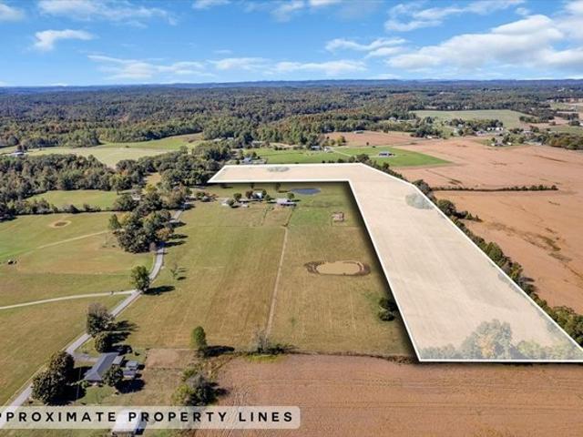 Charlie Crosslin Rd, Manchester, TN 37355