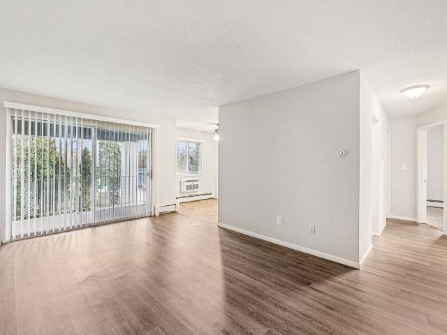 Charlton Terrace 1 Bedroom Apartment for Rent at 212 Thompson Ave W, West St Paul, MN 55118