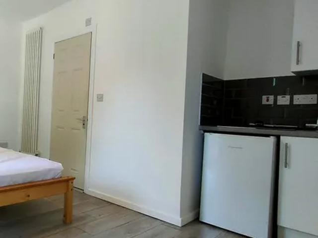 Charlton Lane, London, SE7 8HJ, United Kingdom | Room for rent #165746754 | Rentberry