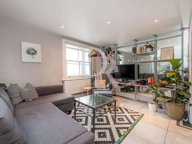 Charlton Place, Angel N1, 1 bed terraced house to rent, £2,817 pcm | PrimeLocation