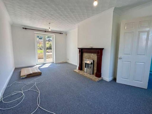 Charlton Road, Keynsham, BS31