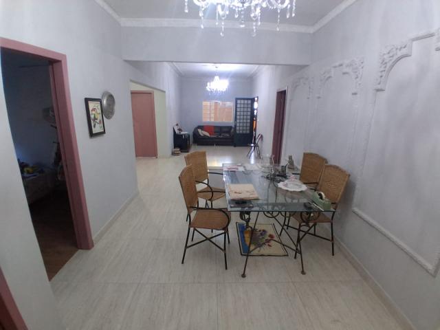 Charmosa Casa no Jardim Planalto em Goiânia