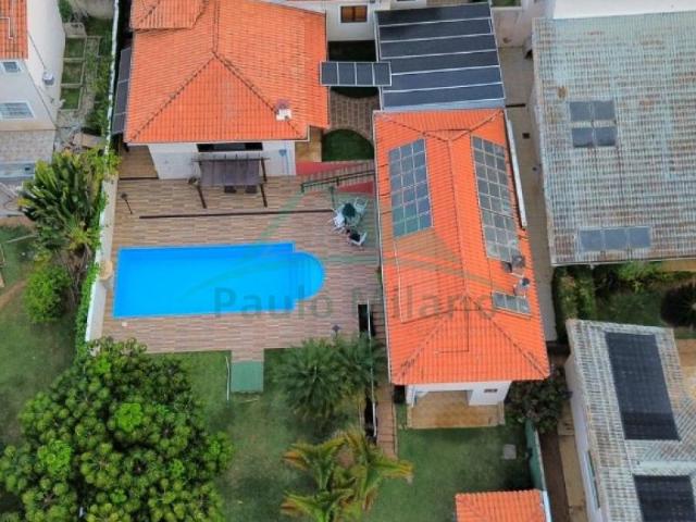 Charmosa Casa à Venda no Condomínio Morro Alto em Itupeva SP