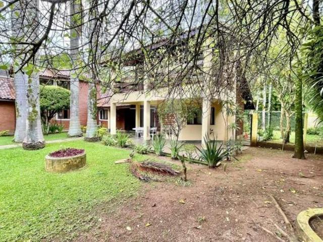 Charmosa Casa de Campo no Jardim Colonial ? O Refúgio Perfeito!