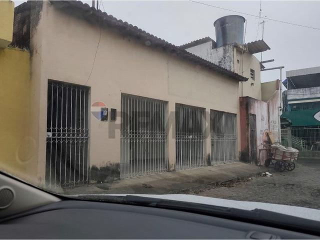 Charmosa Casa para Alugar em Carpina Não Perca!